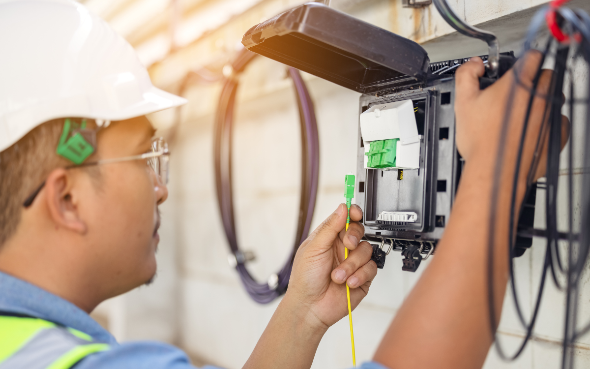 La fibra óptica se posiciona como el medio más utilizado